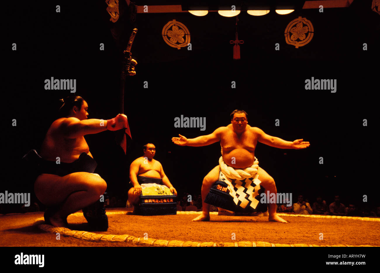 Sumo arena hi-res stock photography and images - Alamy