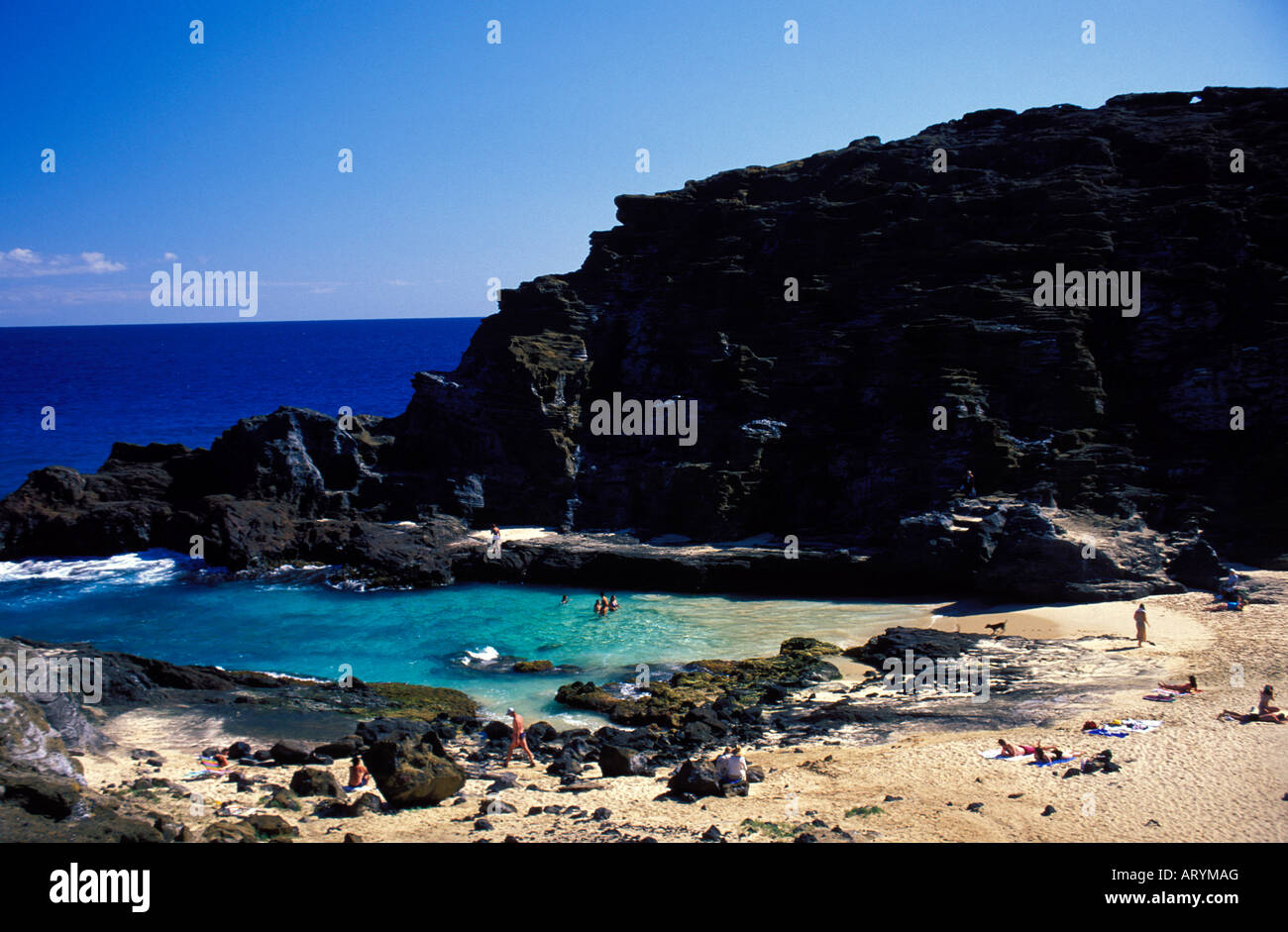 Beautiful halona cove on eastern Oahu, the from here to eternity beach ...