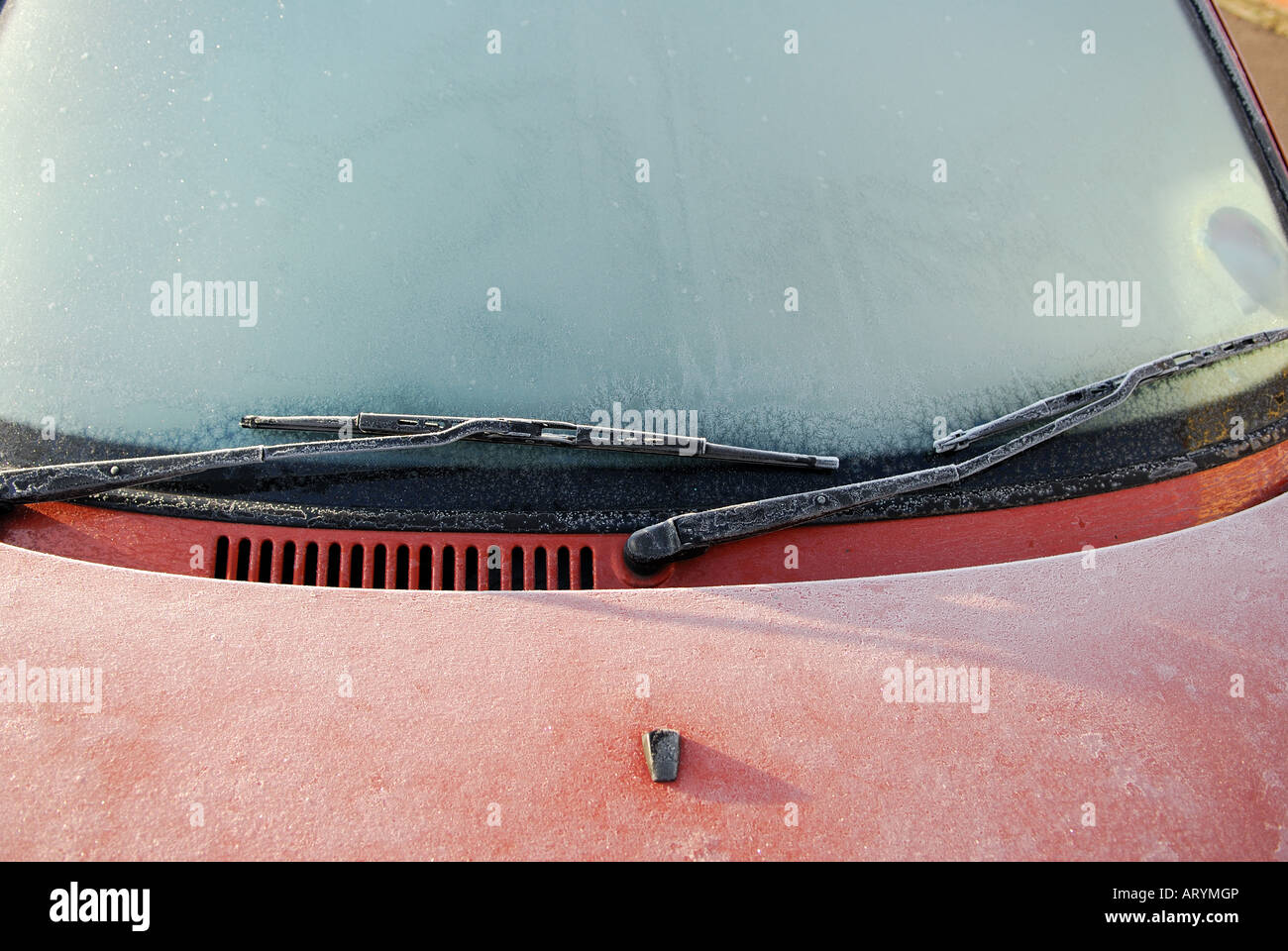 Car windscreen covered with frost Stock Photo - Alamy