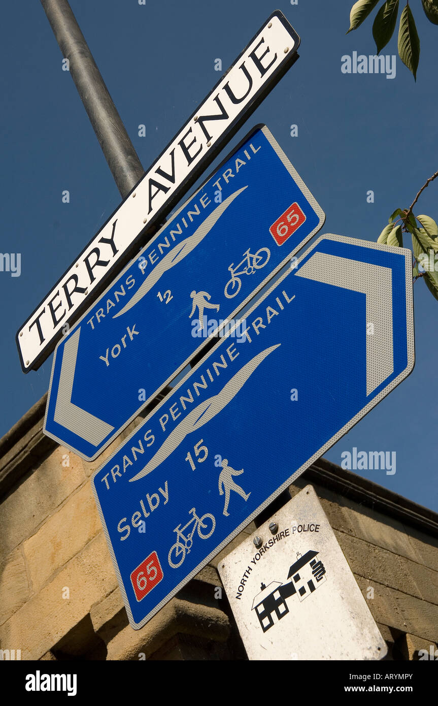 Trans Pennine Trail signs sign walking cycling cycle route York North ...