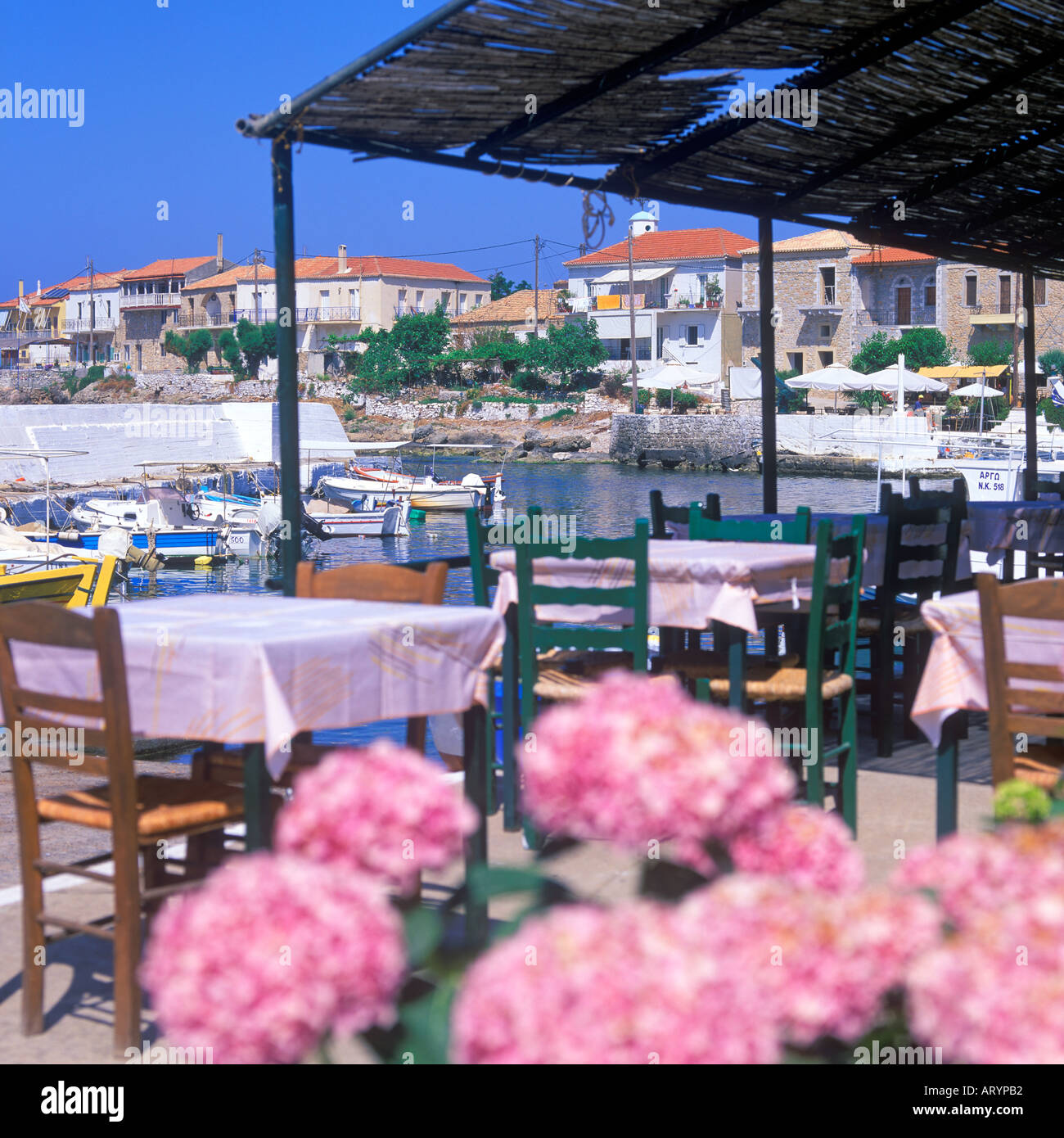 GREEK HARBOURSIDE TAVERNA Stock Photo - Alamy