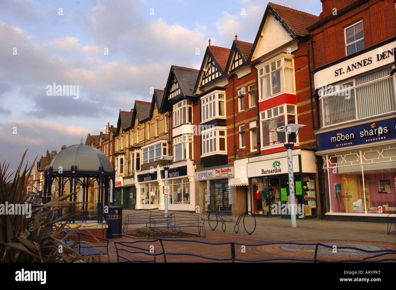 Photograph by Howard Barlow - St Annes on the Fylde Coast Stock Photo ...