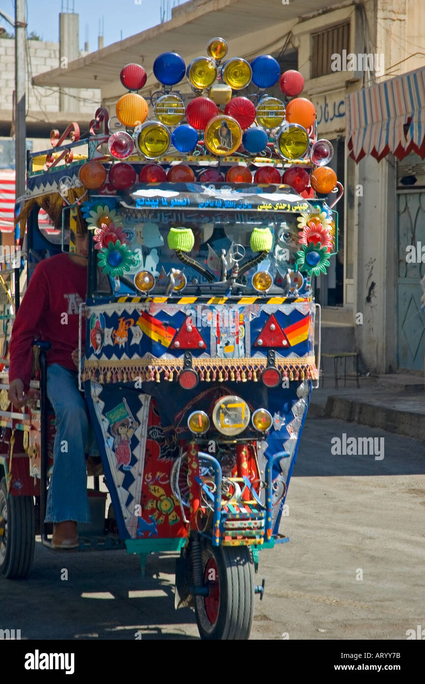 Syria streets hi-res stock photography and images - Alamy