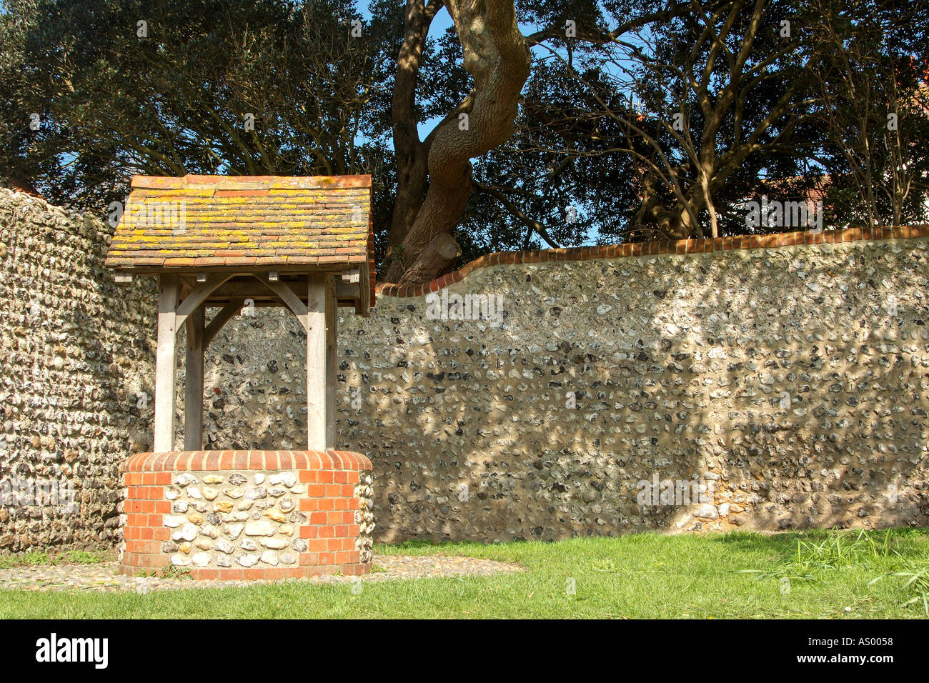 English country village life well with dry stone wall Stock Photo - Alamy
