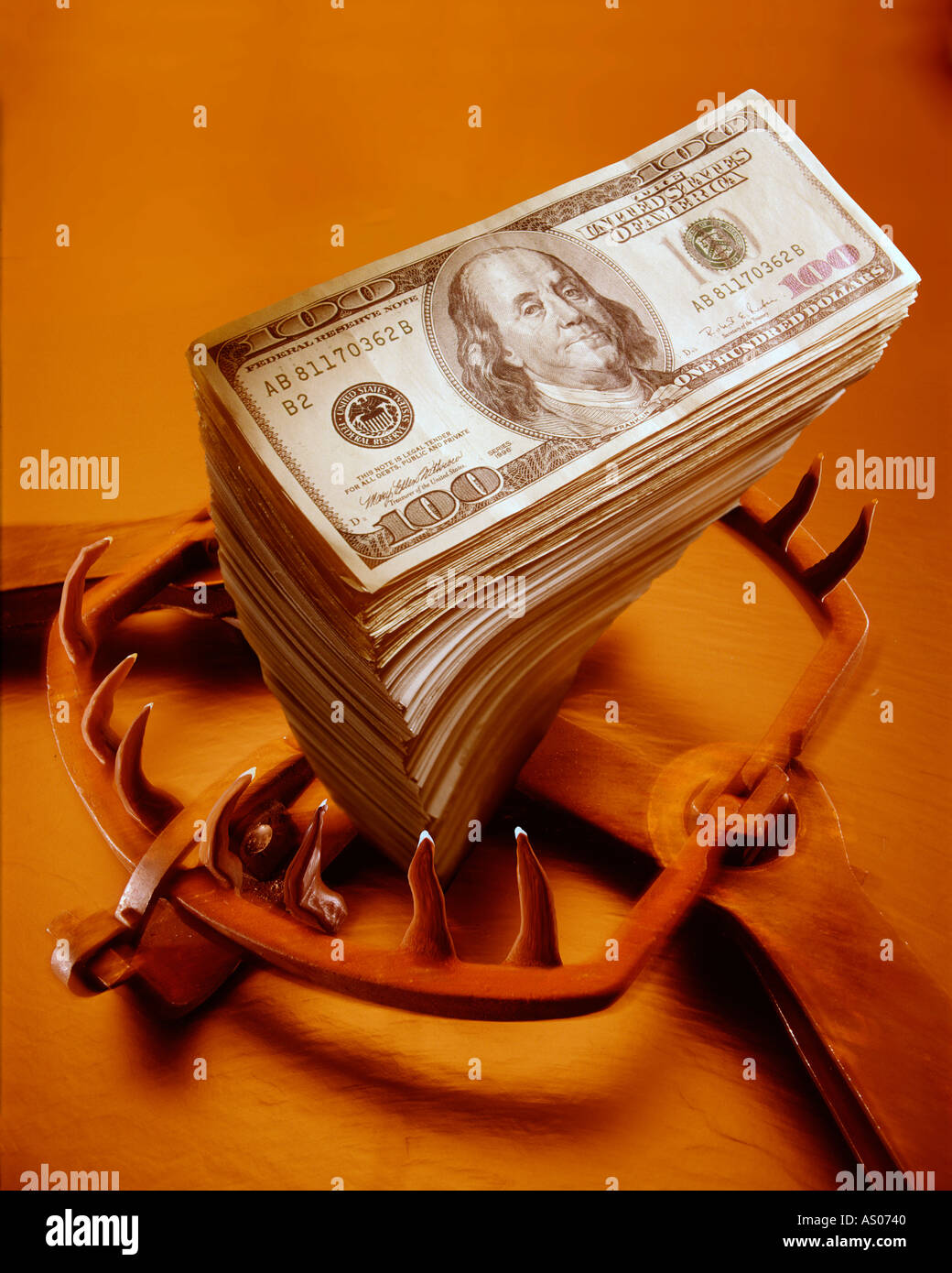 Money trap hi-res stock photography and images - Alamy
