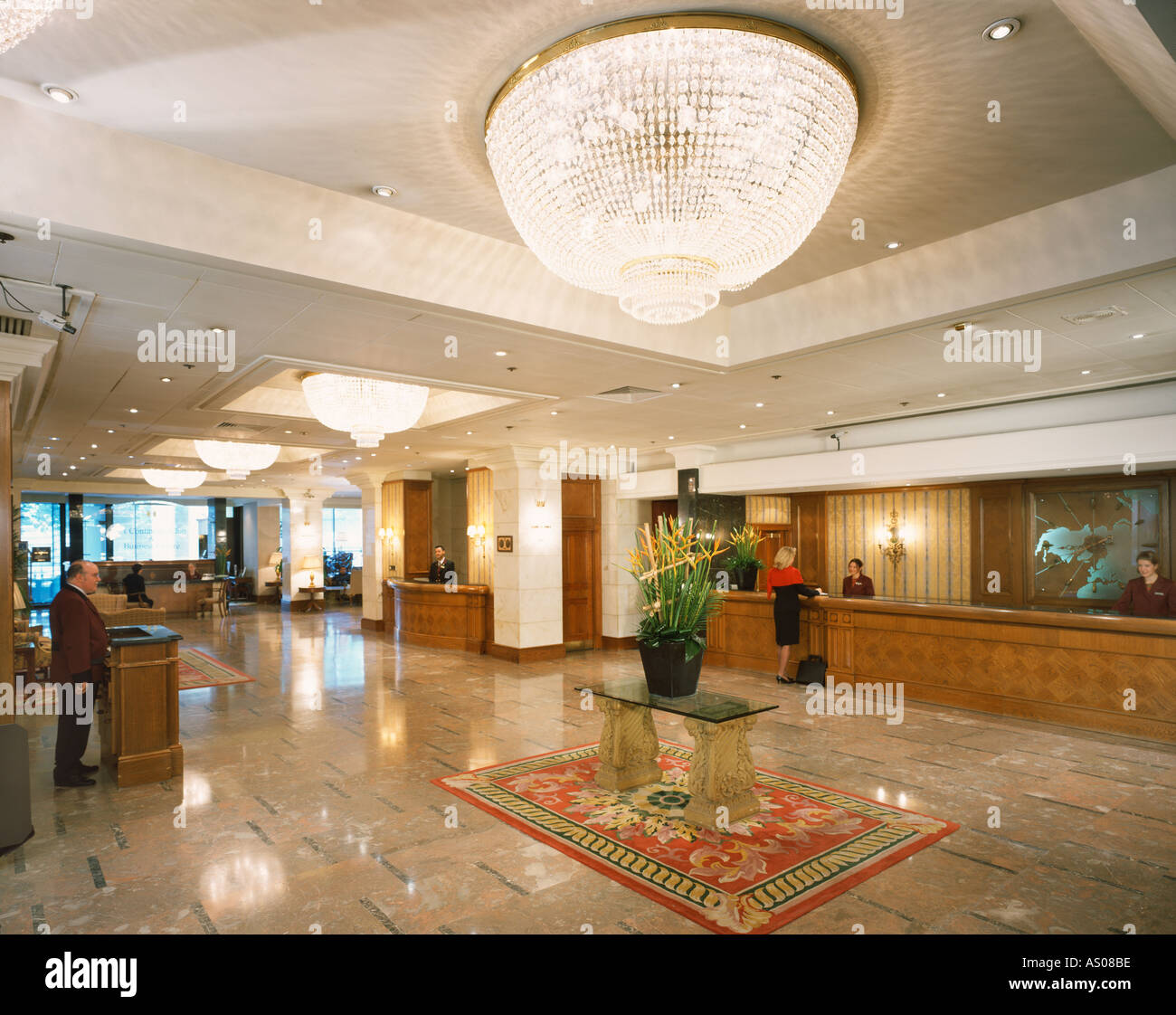 Intercontinental hotel london hi-res stock photography and images - Alamy
