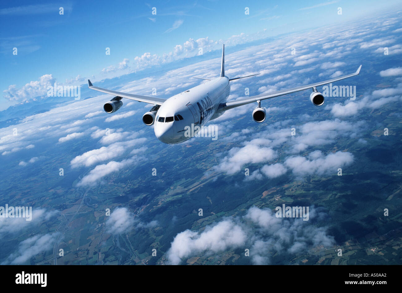 passenger aircraft in flight Airbus A340 Stock Photo - Alamy