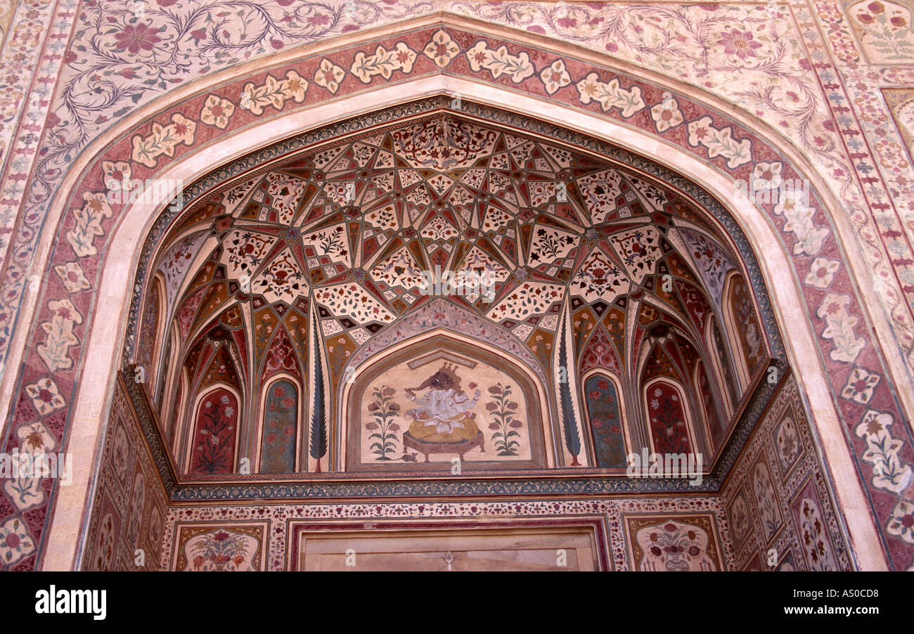 Arch detail in Amber Fort Jaipur Rajasthan India Stock Photo - Alamy