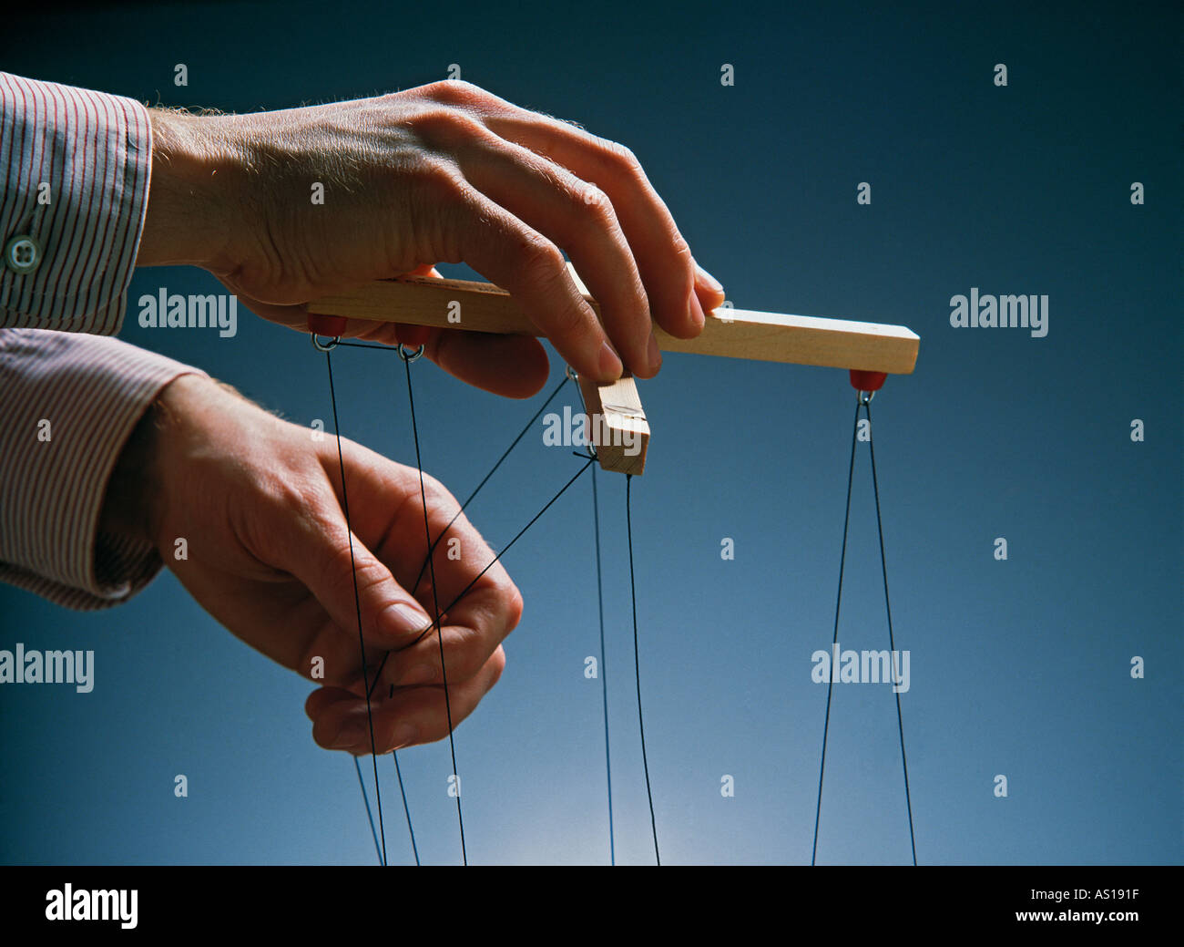 Puppeteer hands hi-res stock photography and images - Alamy