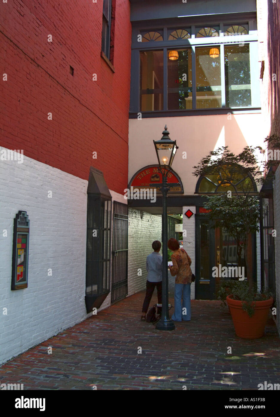 Gastown alley Vancouver Canada Stock Photo - Alamy