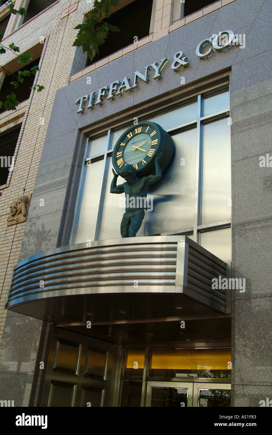 Silver tiffany jewellery hi-res stock photography and images - Alamy