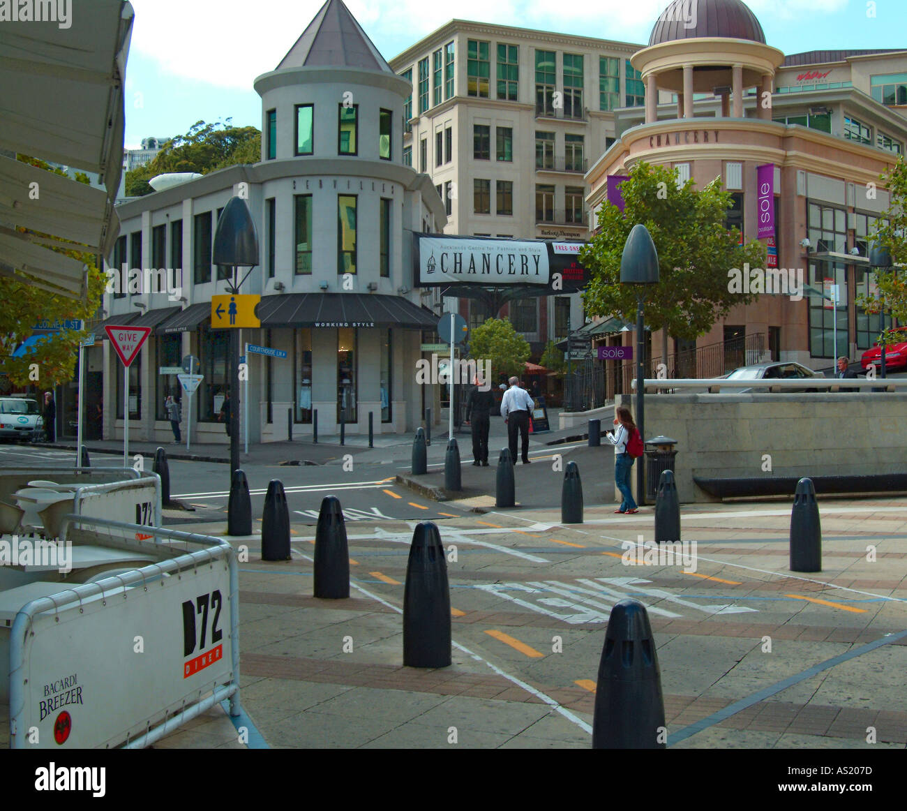Chancery shopping centre central Auckland Stock Photo - Alamy