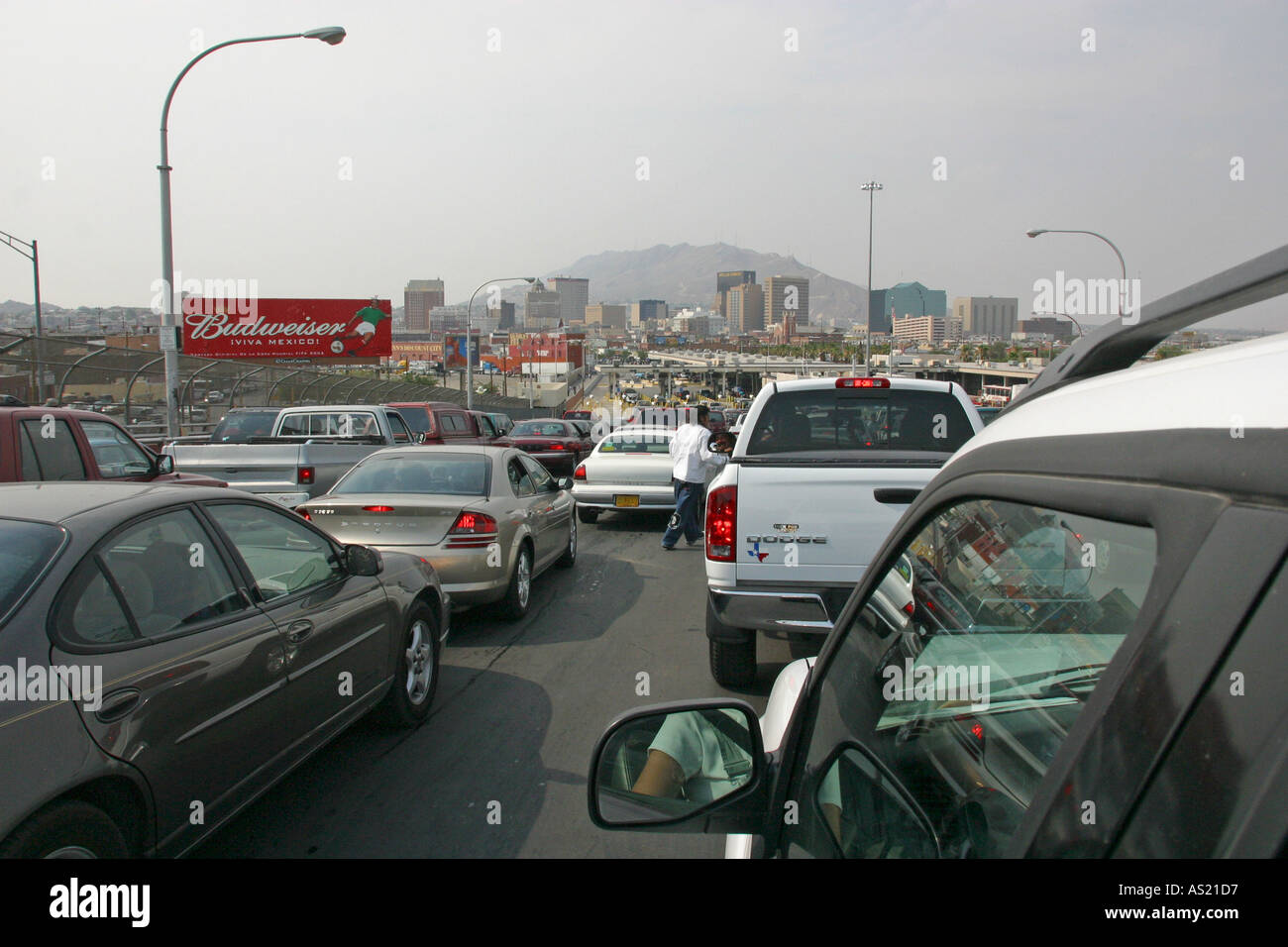 Border crossing from juarez hi-res stock photography and images - Alamy