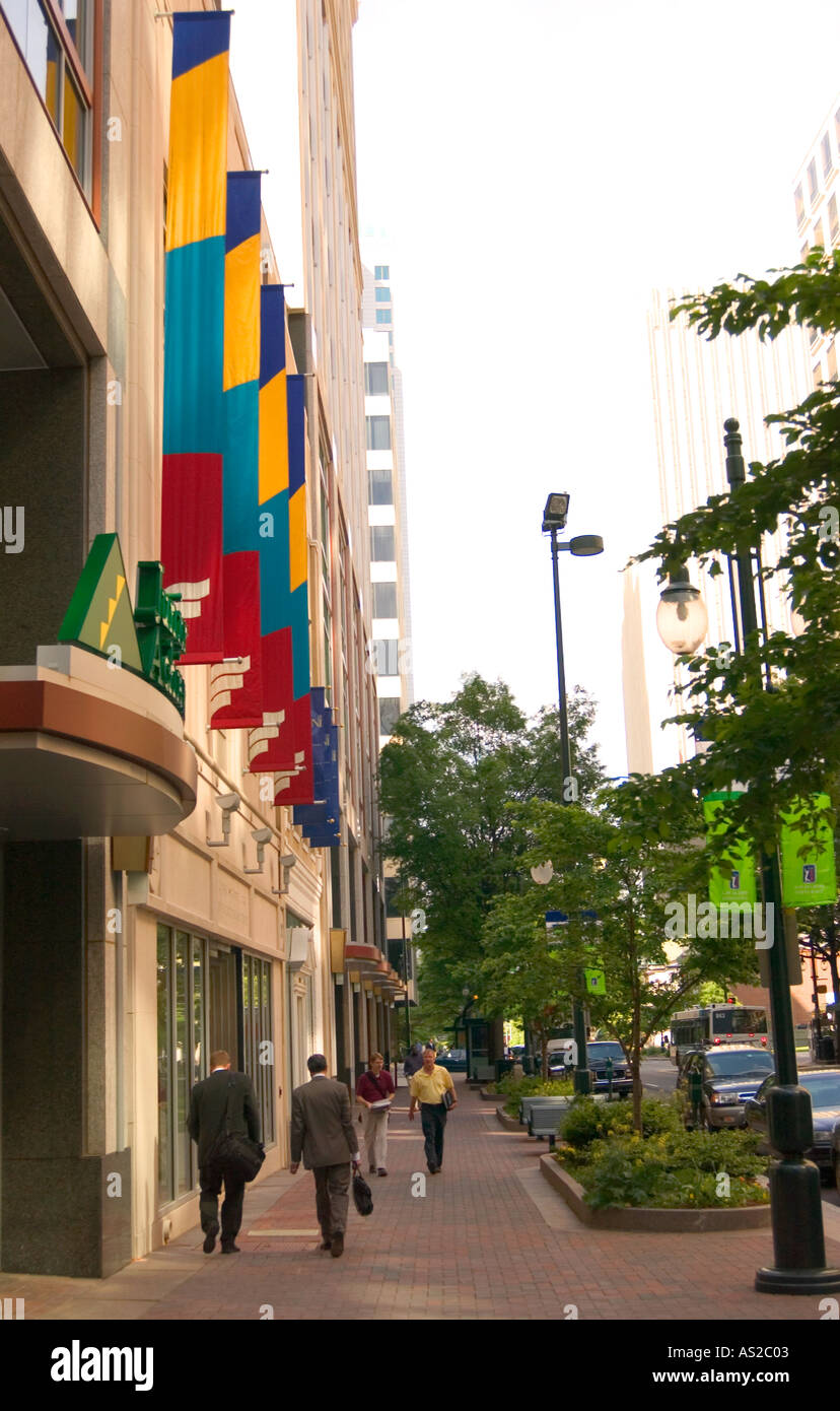 High paced hi-res stock photography and images - Alamy