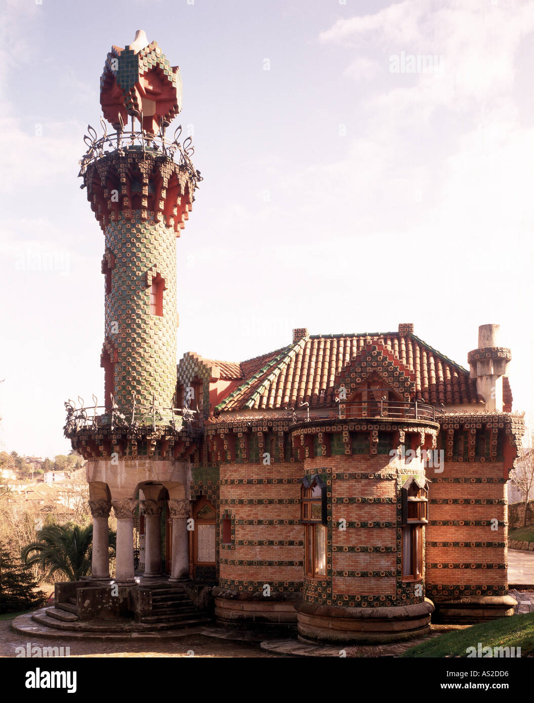Comillas, El Capricho, Antoni Gaudi,1883-85 Stock Photo - Alamy