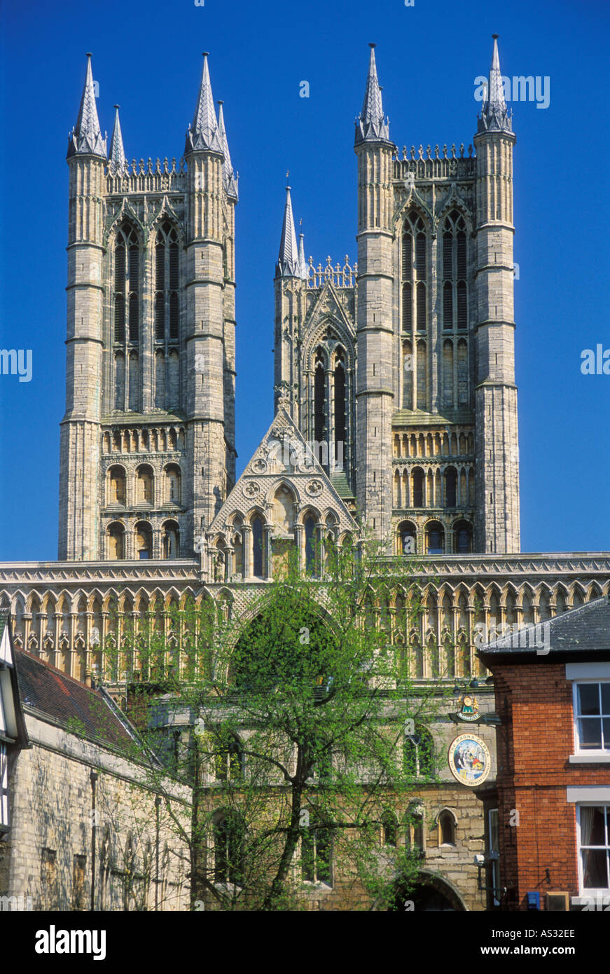 Front view of Lincoln cathedral Lincolnshire GB UK EU Europe Stock ...