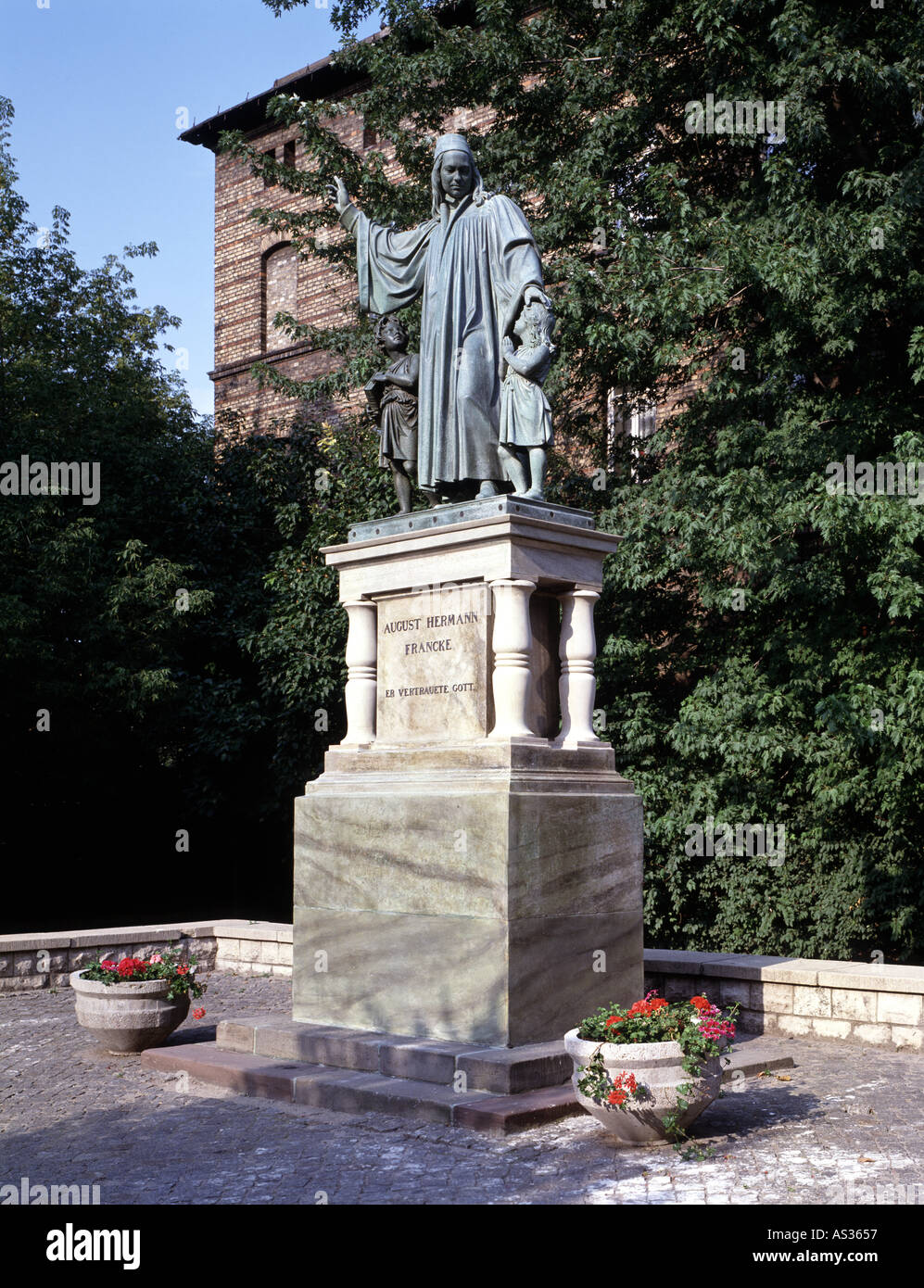 Halle, Denkmal für August Hermann Francke, Errichtet 1829 von Rauch ...