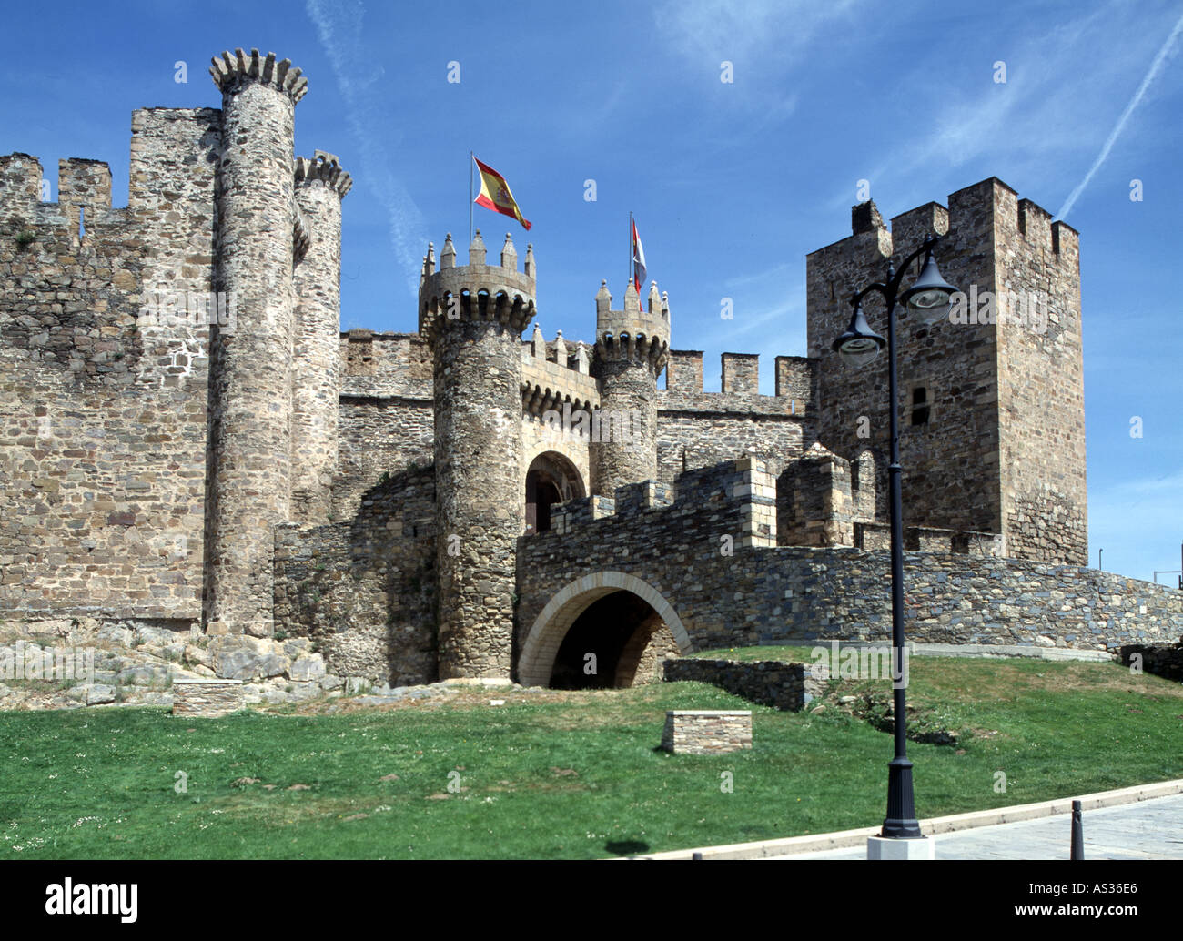 Ponferrada españa hi-res stock photography and images - Alamy