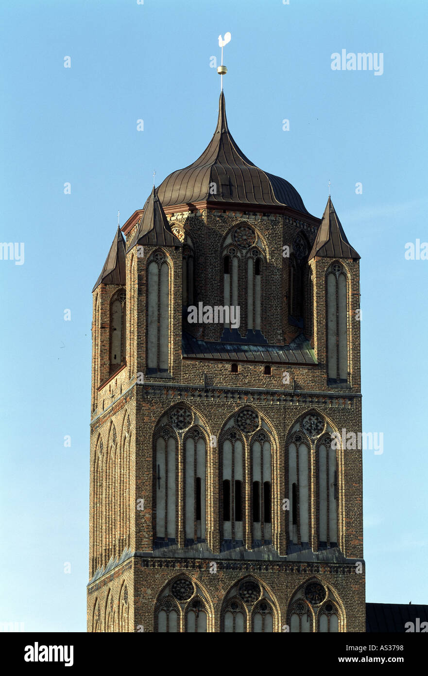 St jacobi kirche hi-res stock photography and images - Alamy