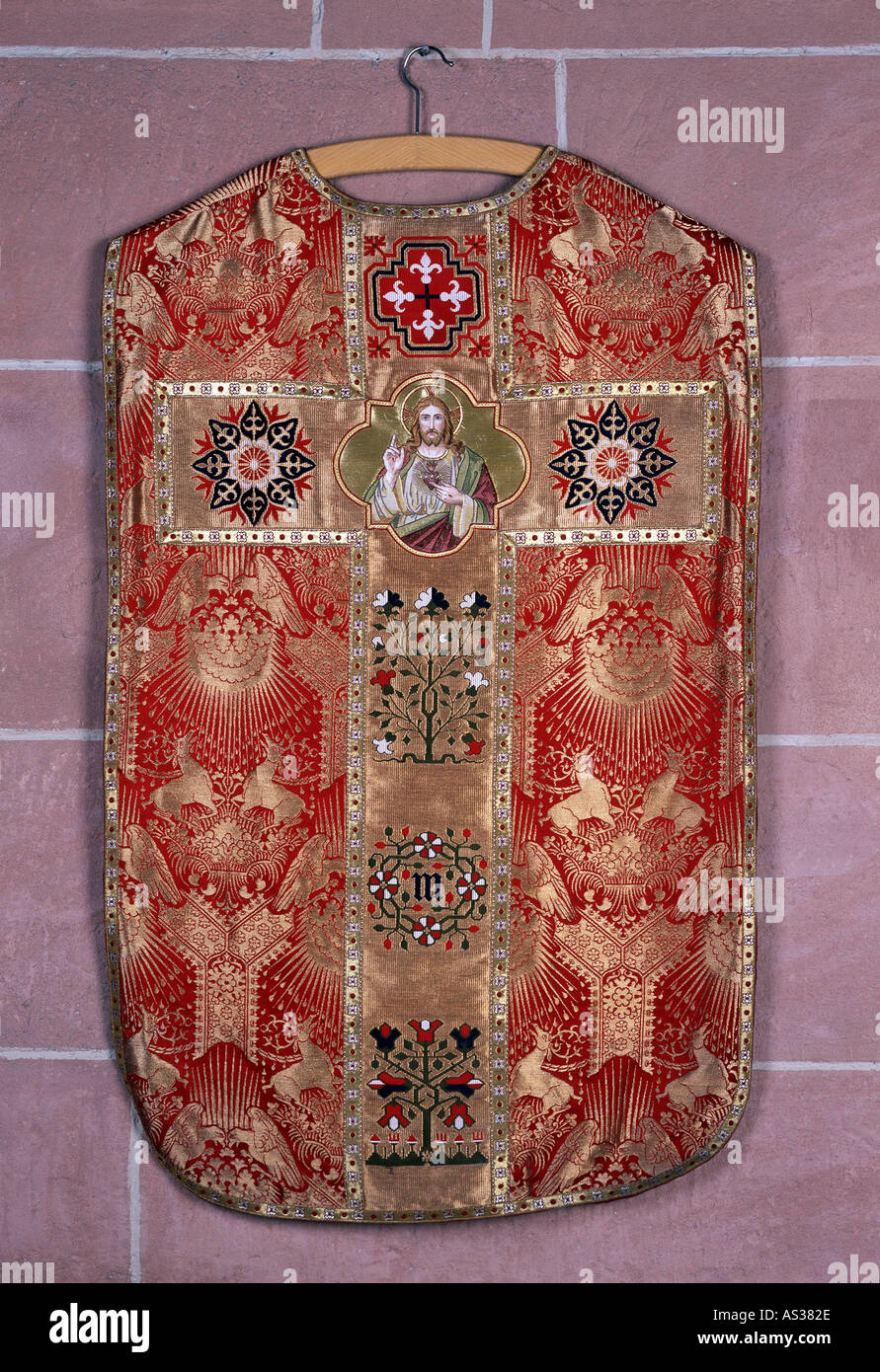 Parament hi-res stock photography and images - Alamy