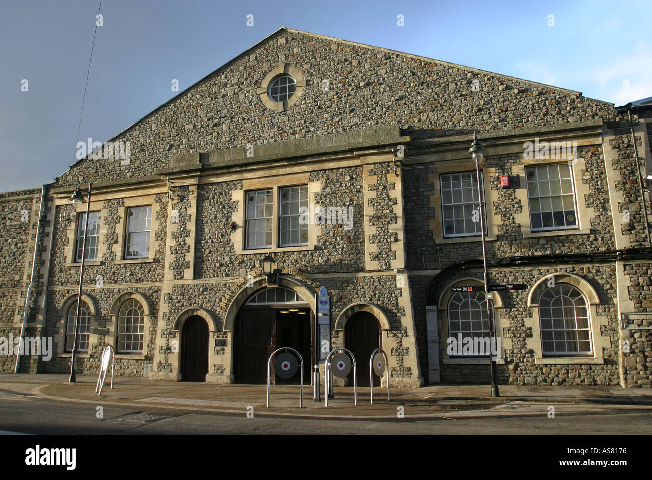 The facade above the entrance to the old GWR railworks entrance in ...