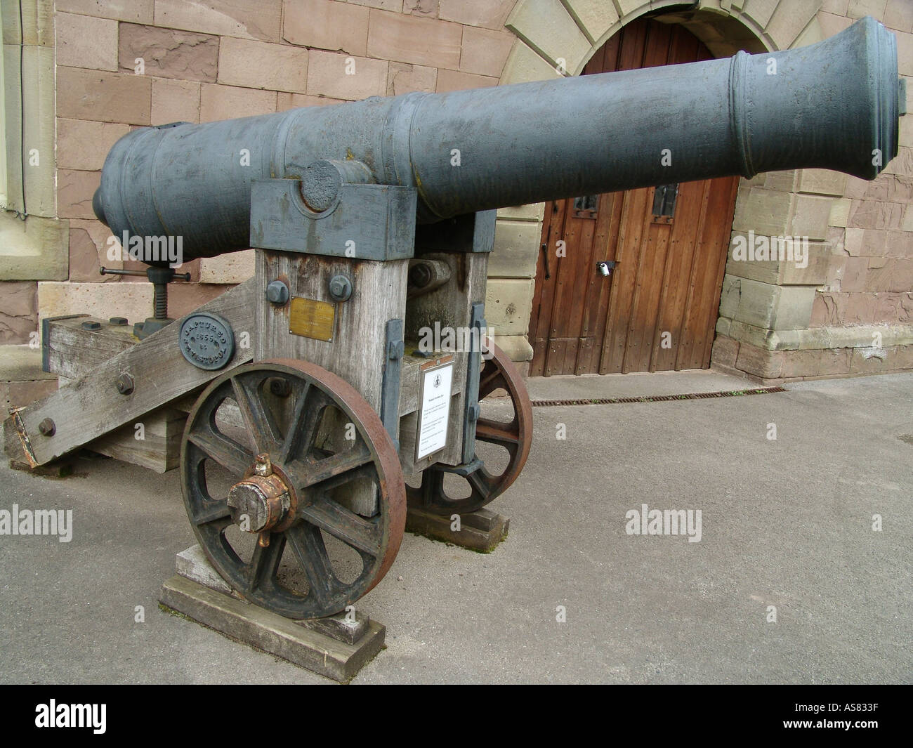 Russian Fortress Gun that stands outside the Castle and Regimental ...