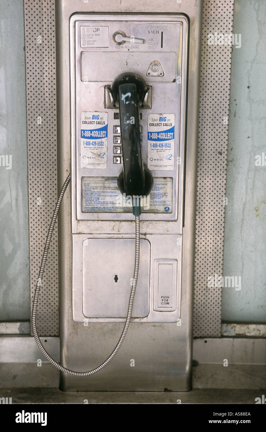 New york payphone hi-res stock photography and images - Alamy