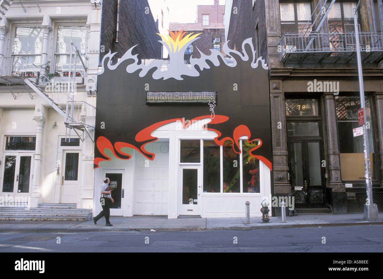 SOHO Manhattan NYC Painted Store Front Stock Photo - Alamy
