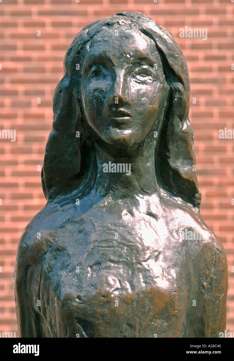 Anne frank house and statue hi-res stock photography and images - Alamy