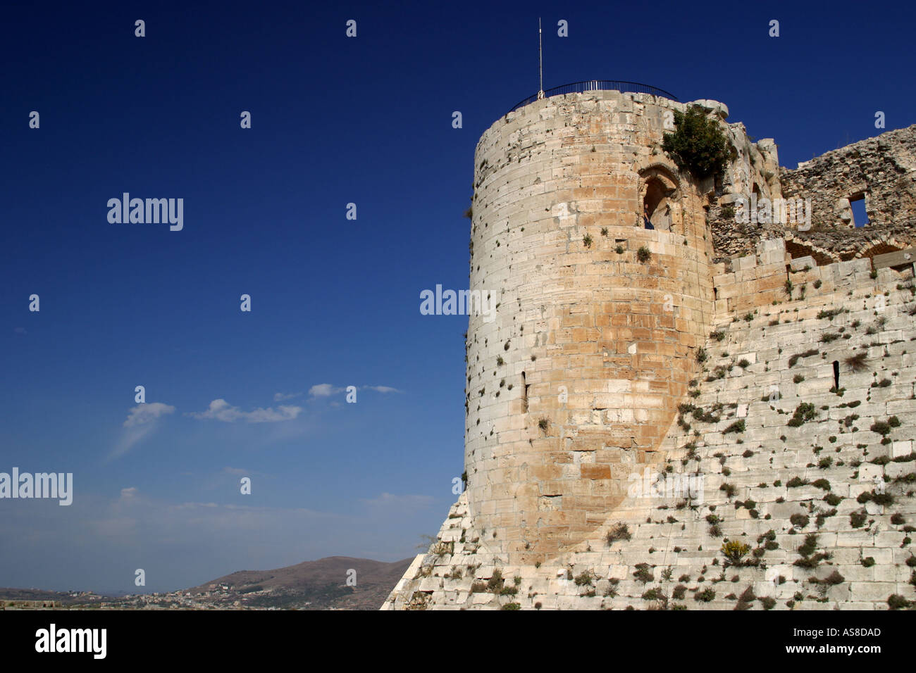 The Krak des Chevaliers Crusader Castle in Syria Stock Photo - Alamy