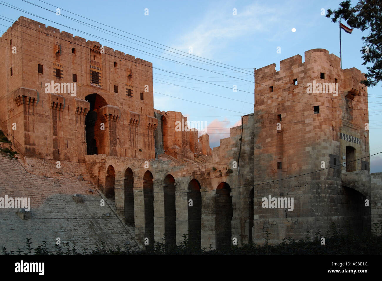 Citadel of Aleppo Stock Photo - Alamy