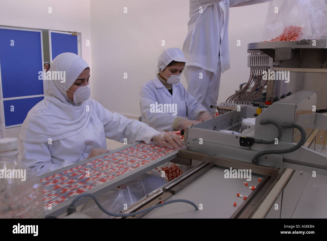 Pharma laboratory corridor hi-res stock photography and images - Alamy