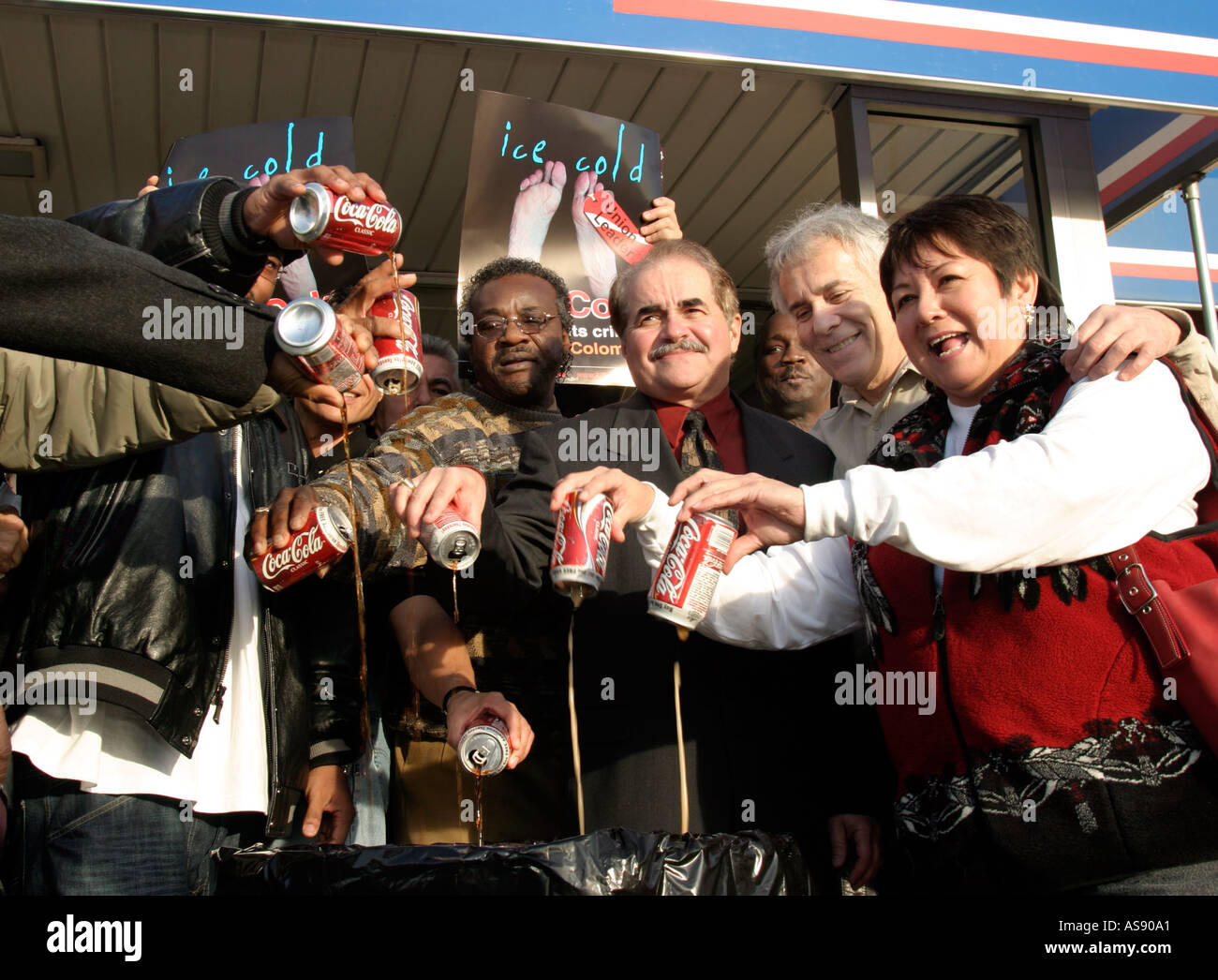 Coke boycott hi-res stock photography and images - Alamy