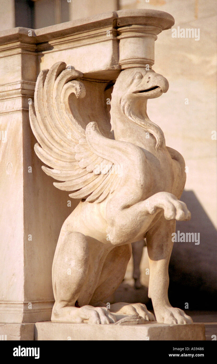 National library in athens hi-res stock photography and images - Alamy