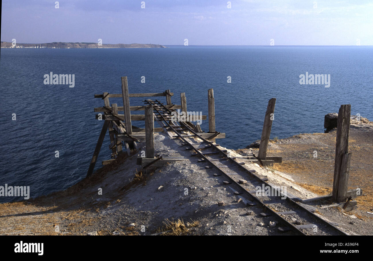 Castle of Jalabar in Lake Assad Syria Stock Photo - Alamy