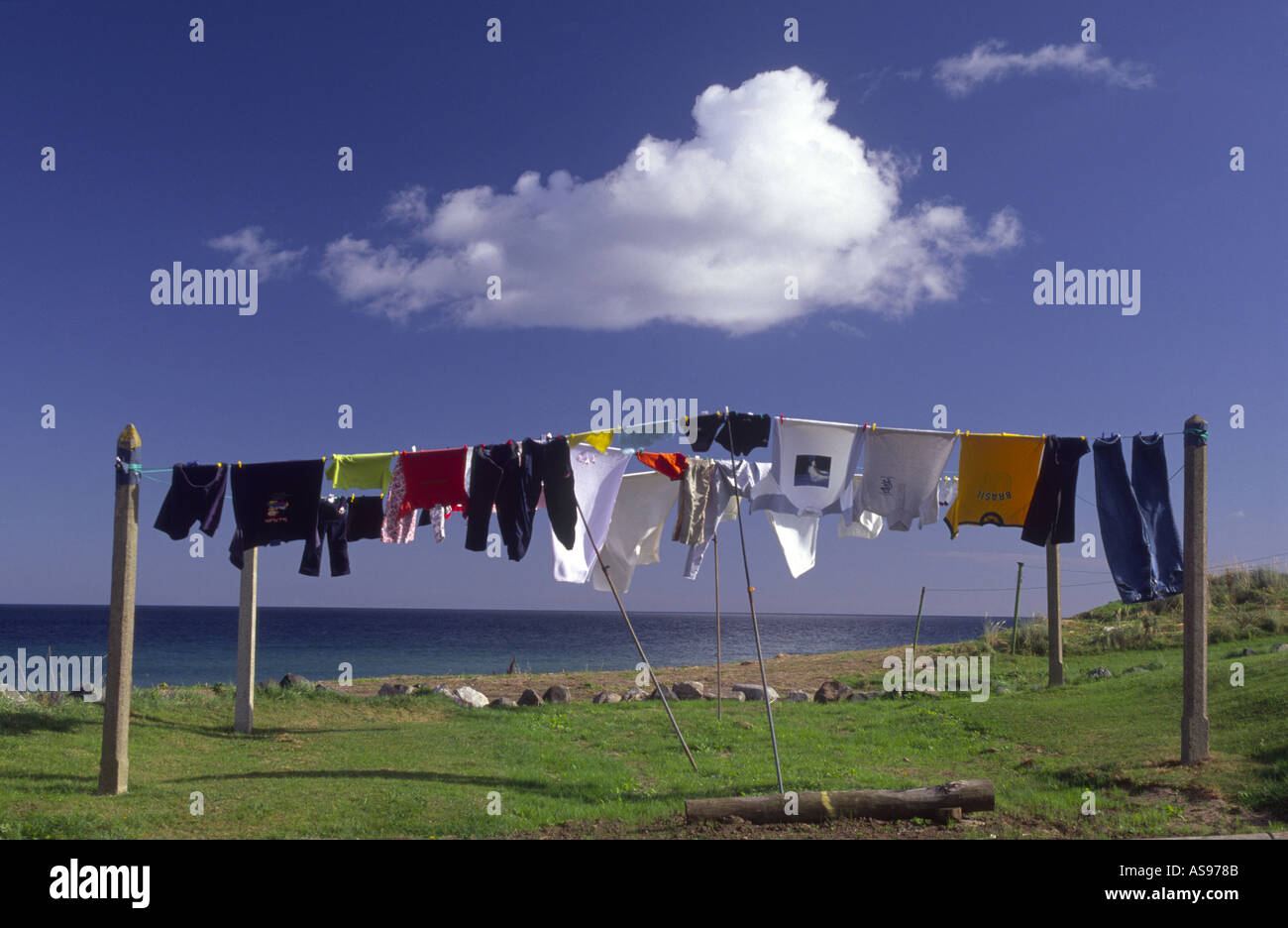 Washing Line and clothes Stock Photo - Alamy