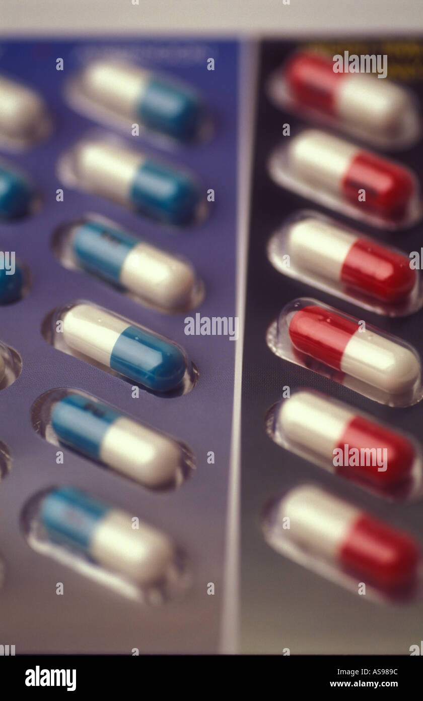 Day night cold flu drugs sinus fever hayfever 3112 Stock Photo - Alamy