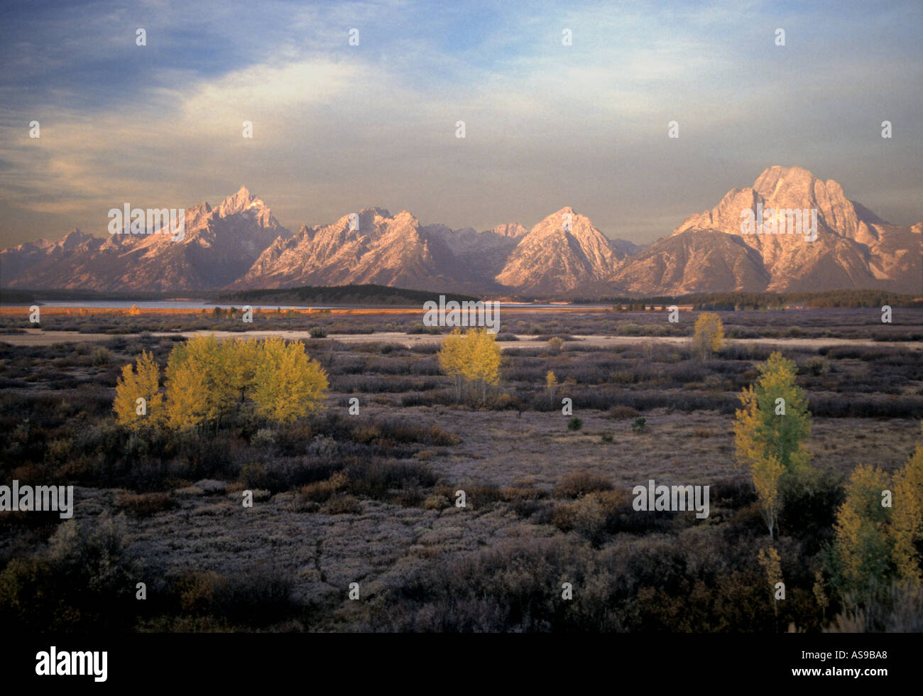 Grand tetons n hi-res stock photography and images - Alamy