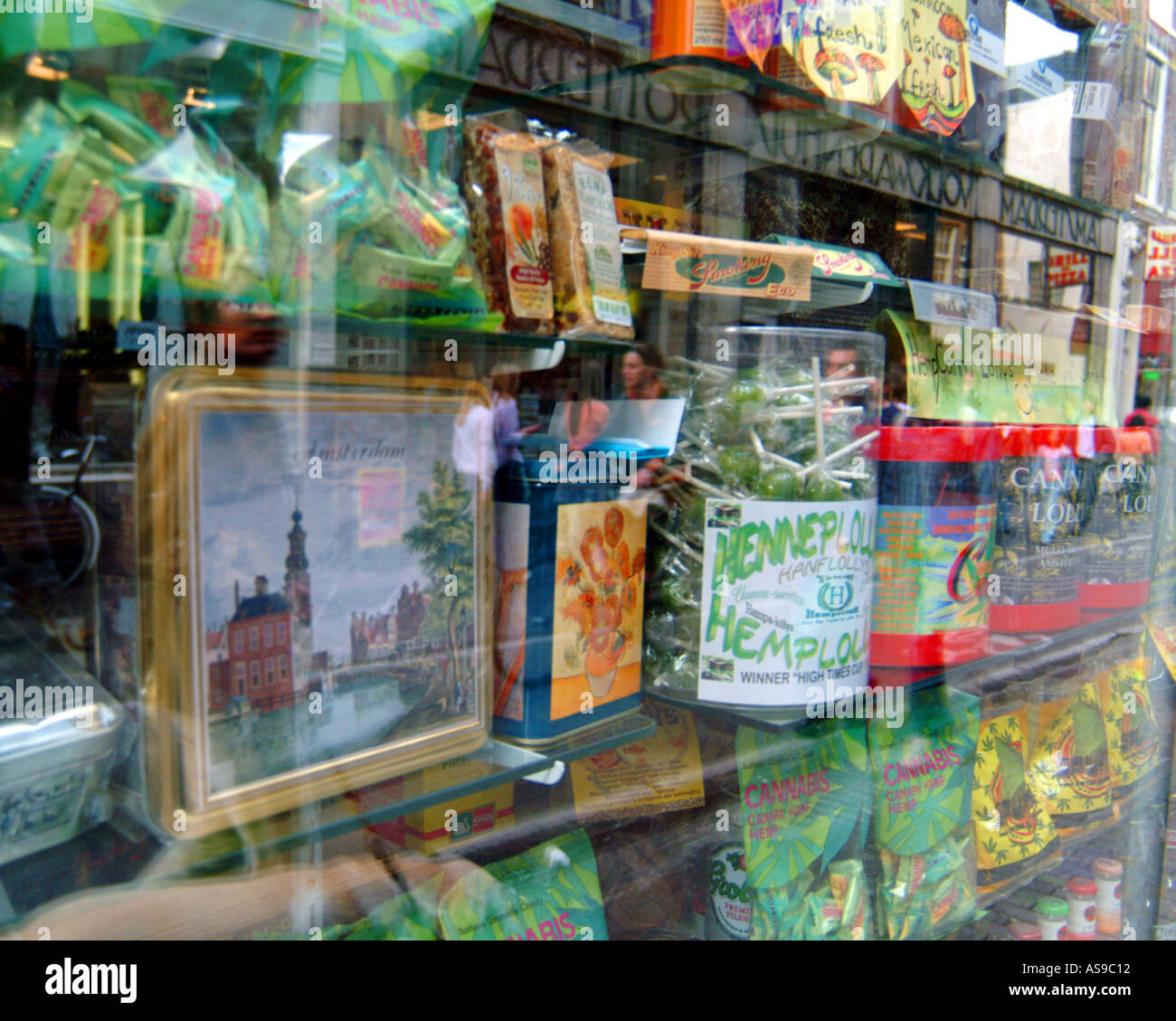 Amsterdam cafe smoking hi-res stock photography and images - Alamy