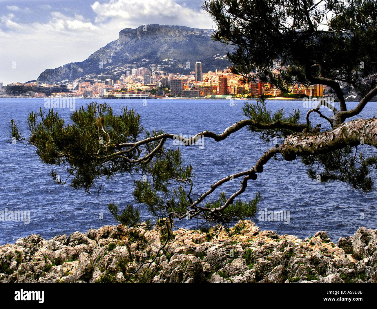 france provence riviera alpes maritime cap martin promenade corbusier ...