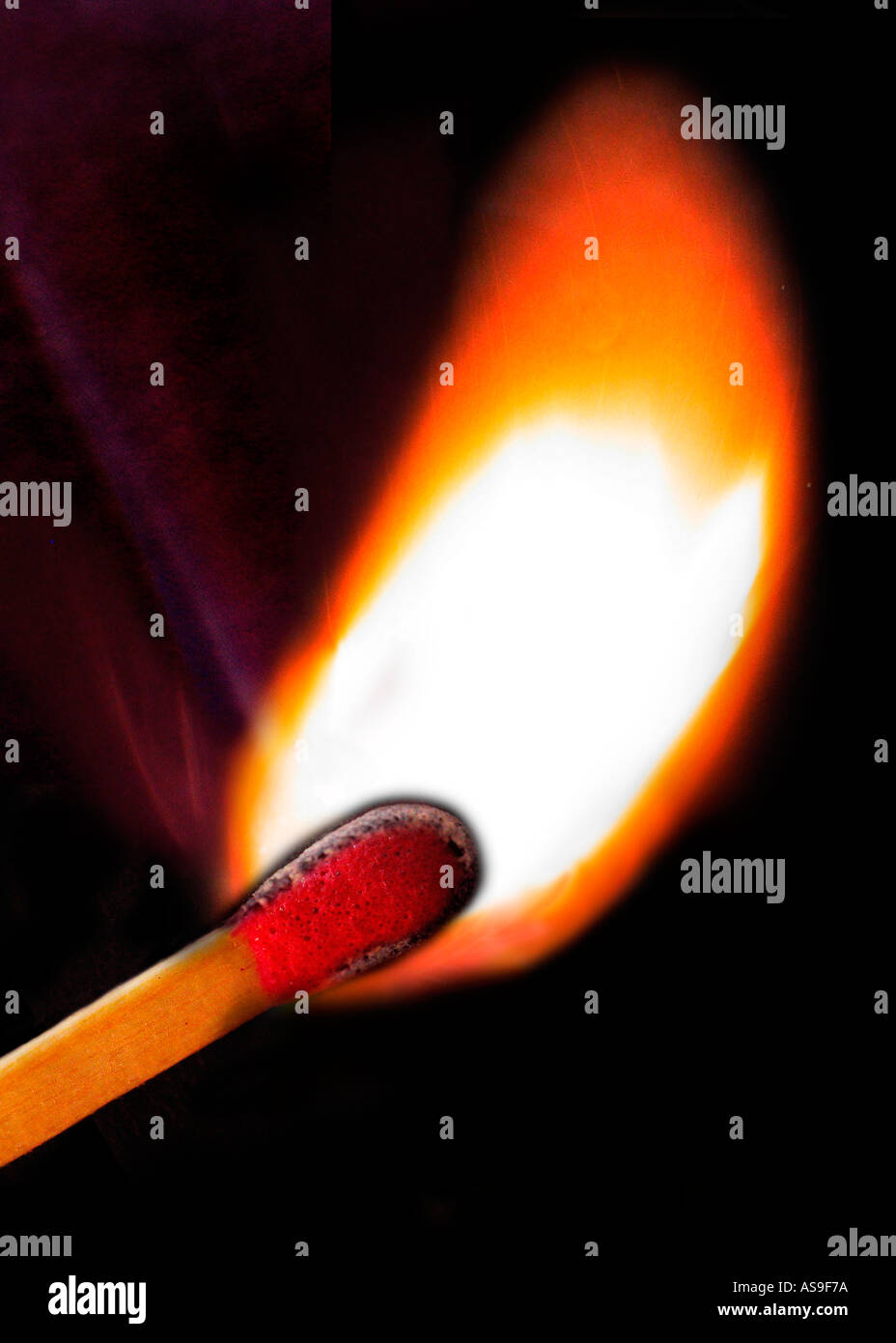 Brillant square hi-res stock photography and images - Alamy