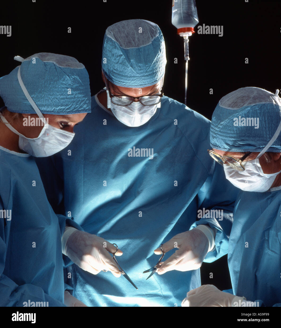 Exploratory surgery hi-res stock photography and images - Alamy