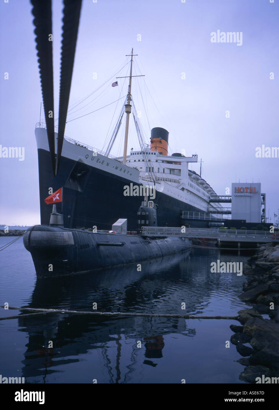 The queen mary and the russian submarine scorpion hi-res stock ...