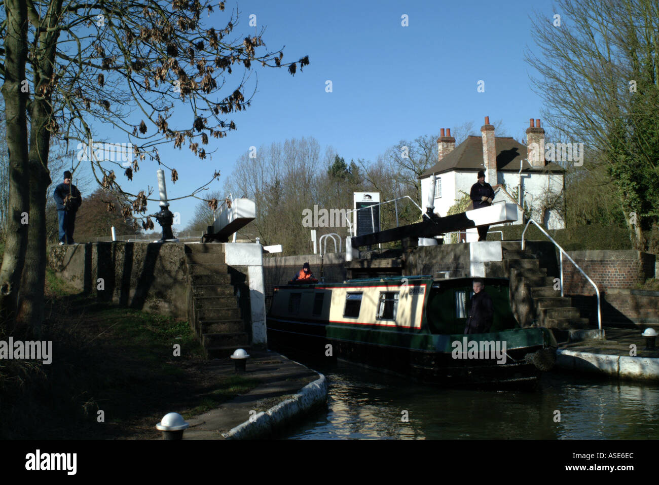 Canal locks 01 Stock Photo - Alamy