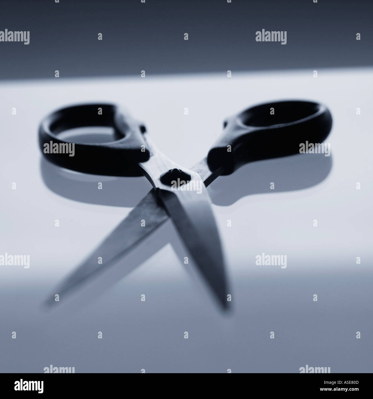 Divide attention hi-res stock photography and images - Alamy