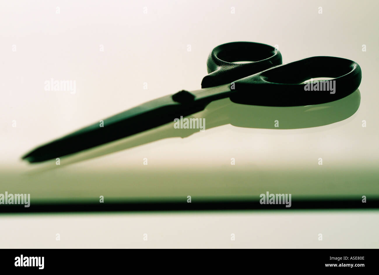 Divide attention hi-res stock photography and images - Alamy