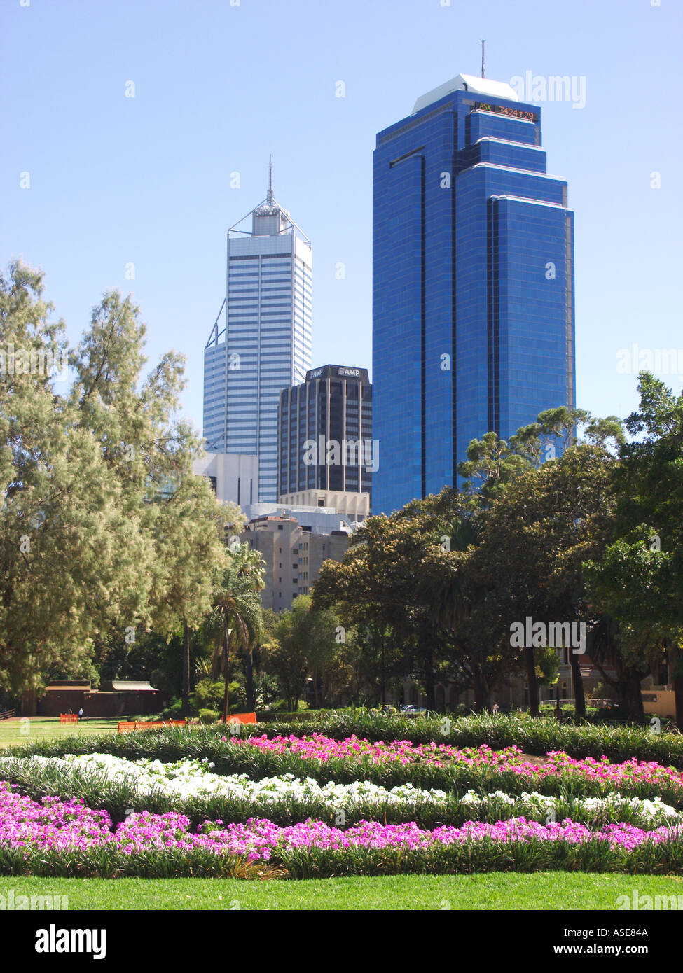 A view of the city skyline of Perth WA Western Australia Stock Photo ...