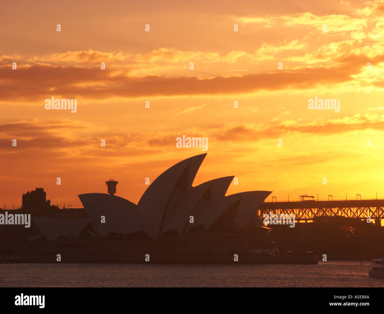 Silhouette of the Sydney Opera House at sunset Sydney NSW Australia ...