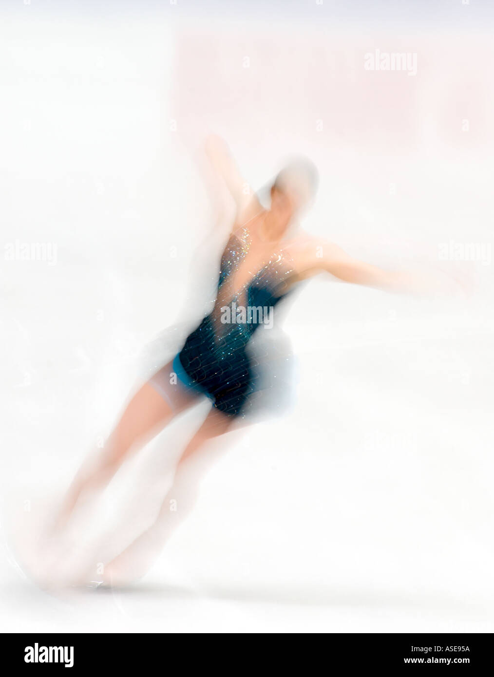 Figureskating hi-res stock photography and images - Alamy