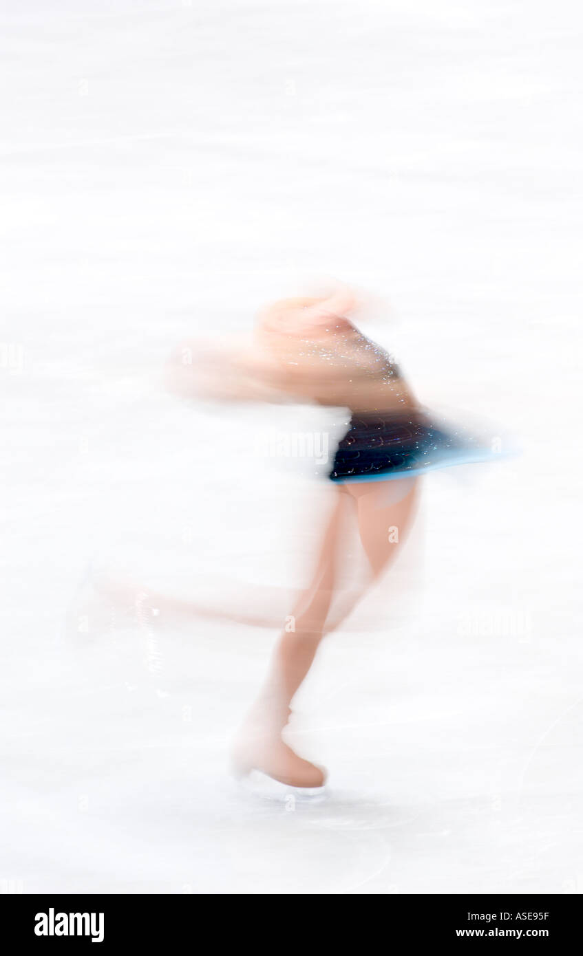 Figureskating hi-res stock photography and images - Alamy